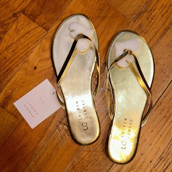 LC Lauren Conrad | Shoes | Nwt Lauren Conrad Womens Sandles ...